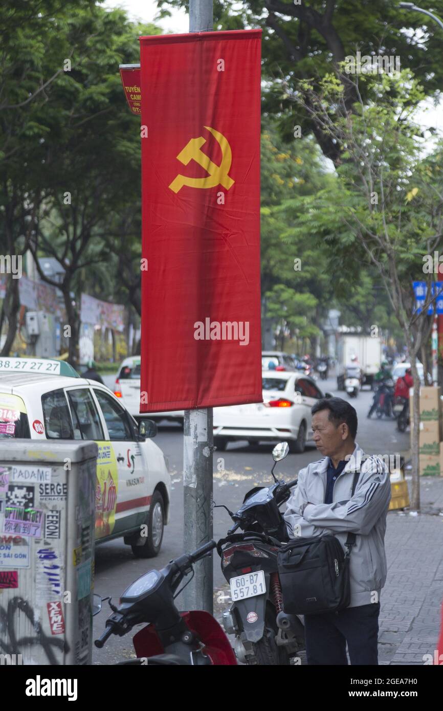 Flag of Vietnamese communist party Stock Photo - Alamy