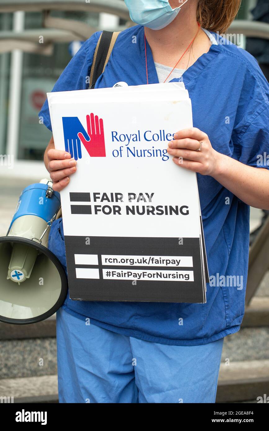 Hospital equality uk hi-res stock photography and images - Alamy