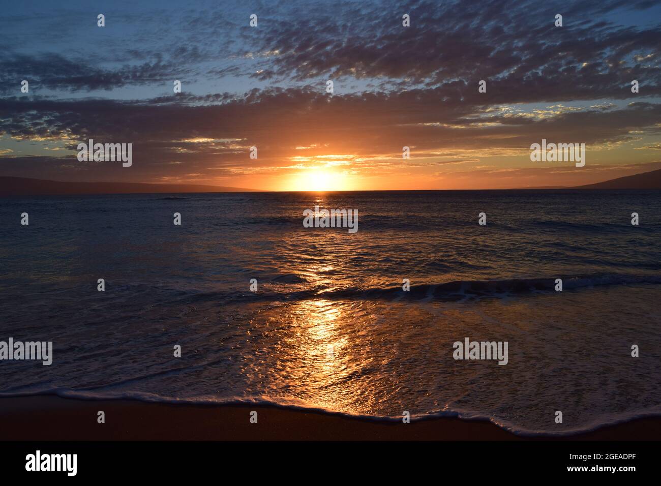 Maui sunset hi-res stock photography and images - Alamy