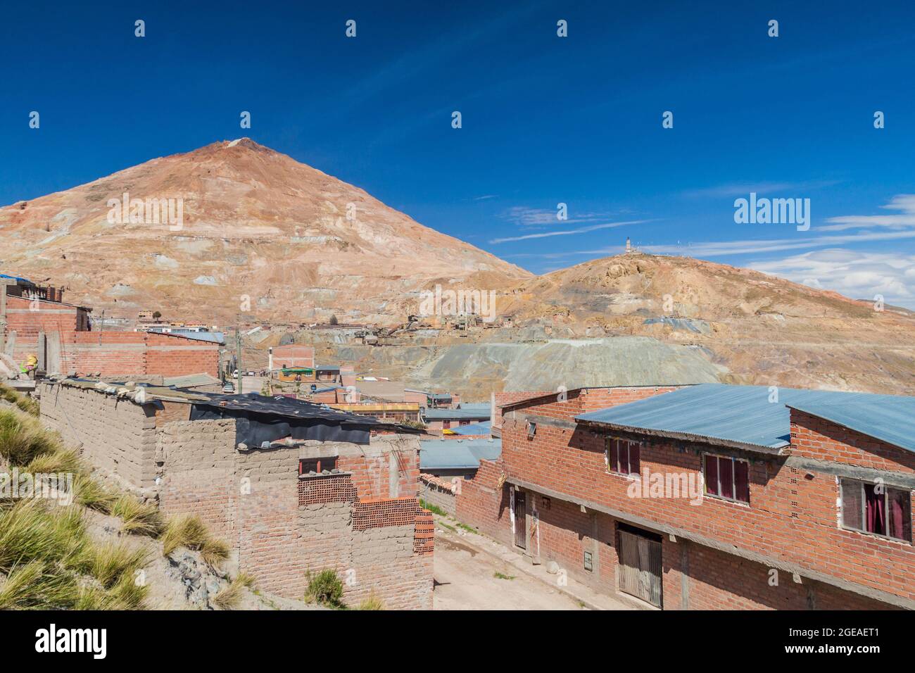 Cerro Rico (Rich Mountain) in Potosi, Bolivia Stock Photo - Alamy