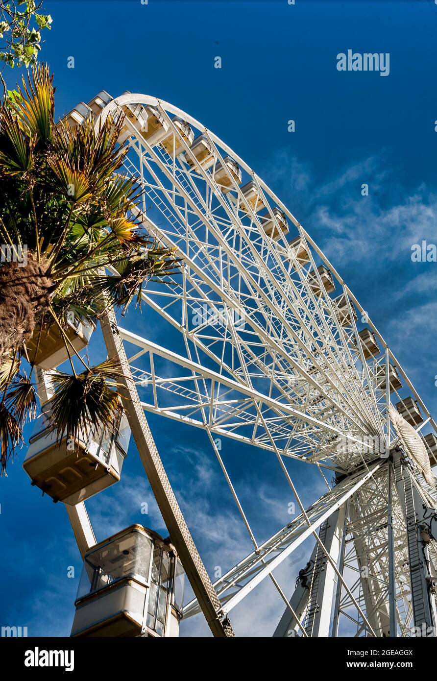 Ferris wheel torquay hi-res stock photography and images - Alamy
