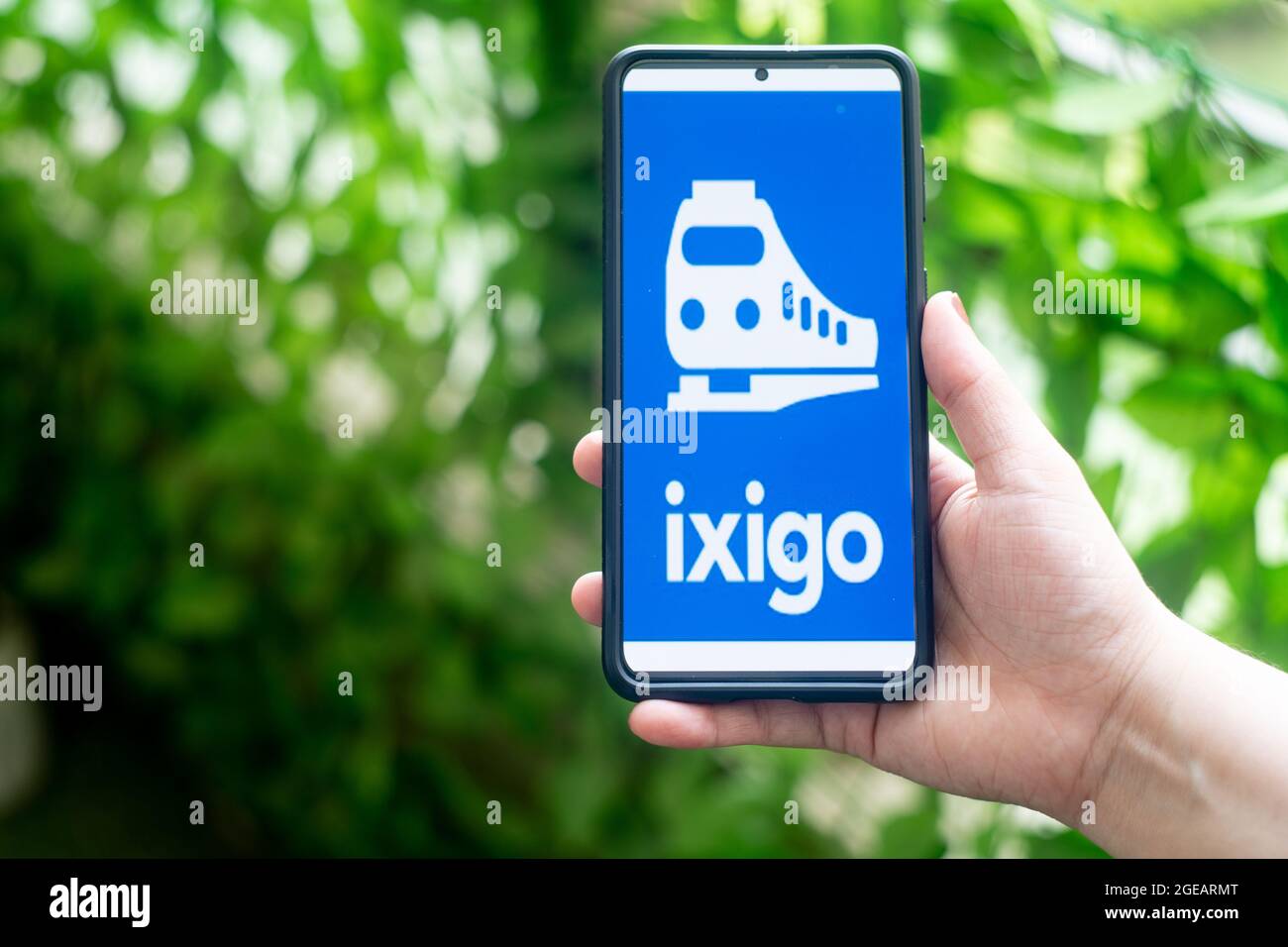 Ixigo logo hi-res stock photography and images - Alamy