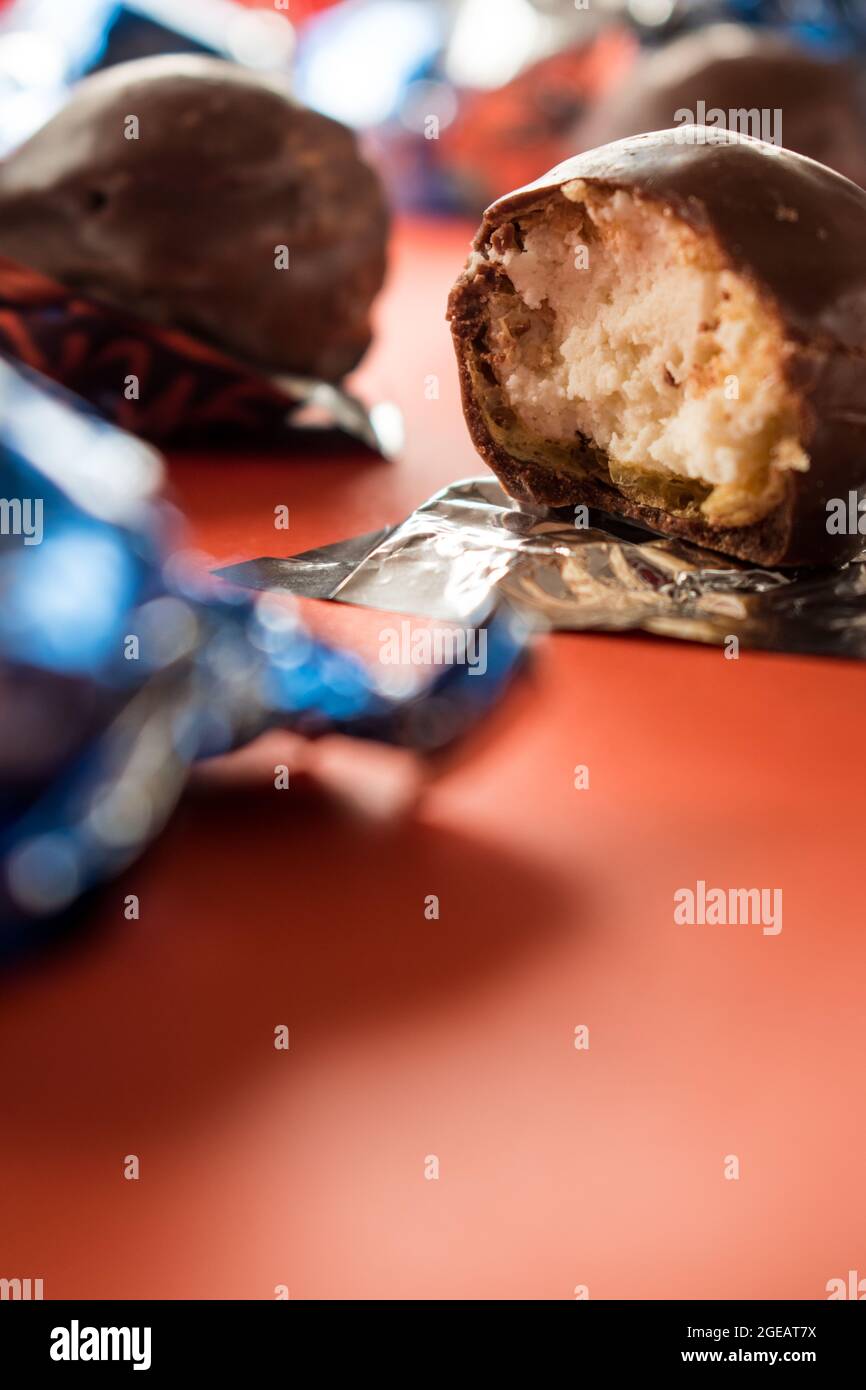 Sweet wrappers hi-res stock photography and images - Alamy