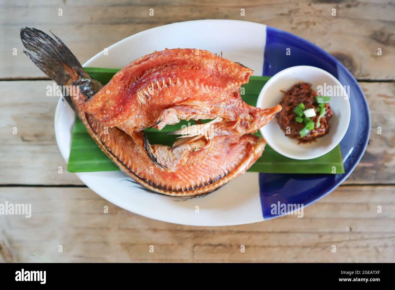 fried fish ,deep fried fish and dip Stock Photo - Alamy