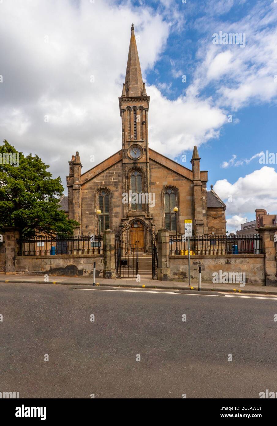 Place of worship uk hi-res stock photography and images - Alamy