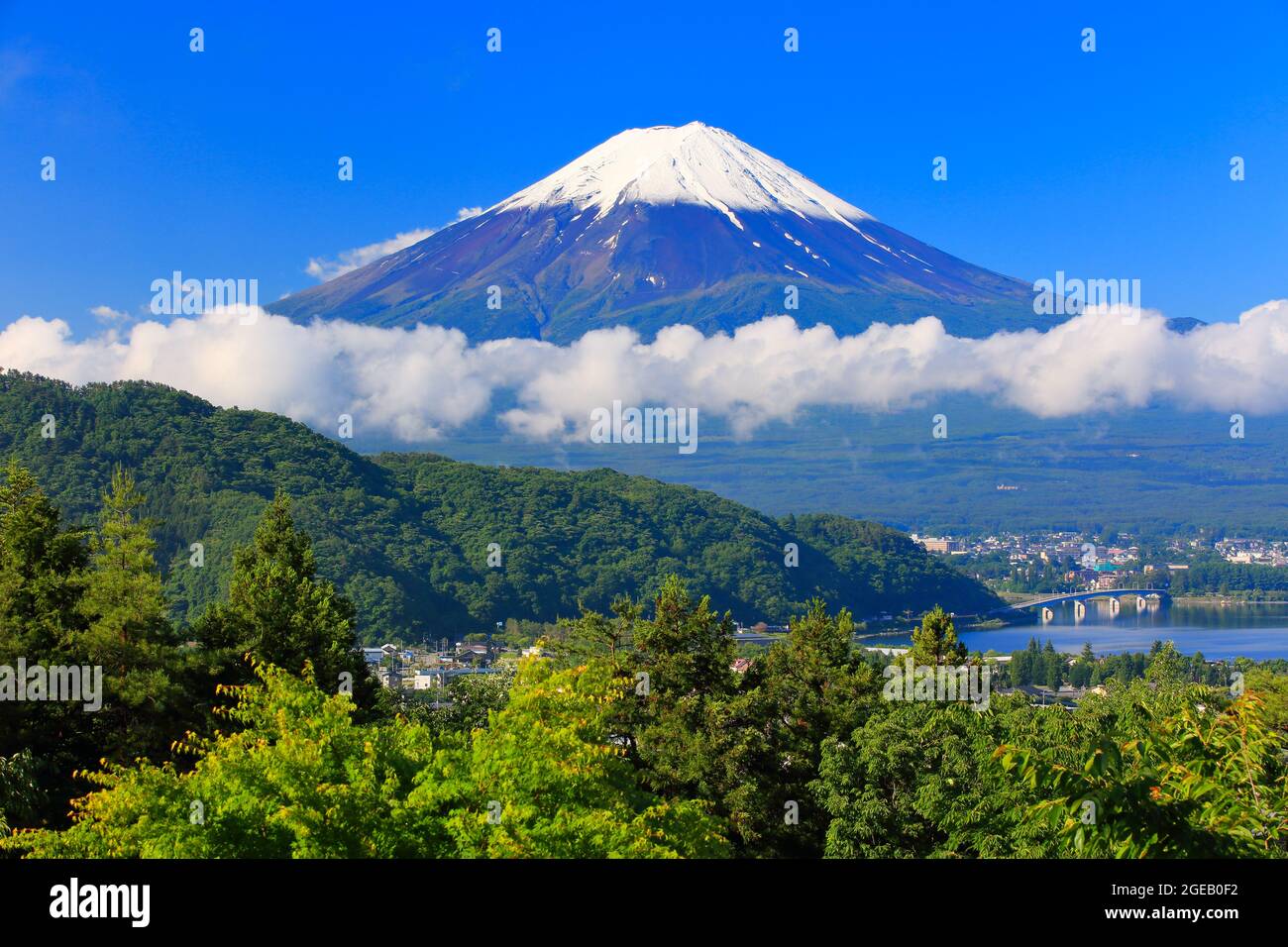 Beautiful view of Mount Fuji Stock Photo - Alamy