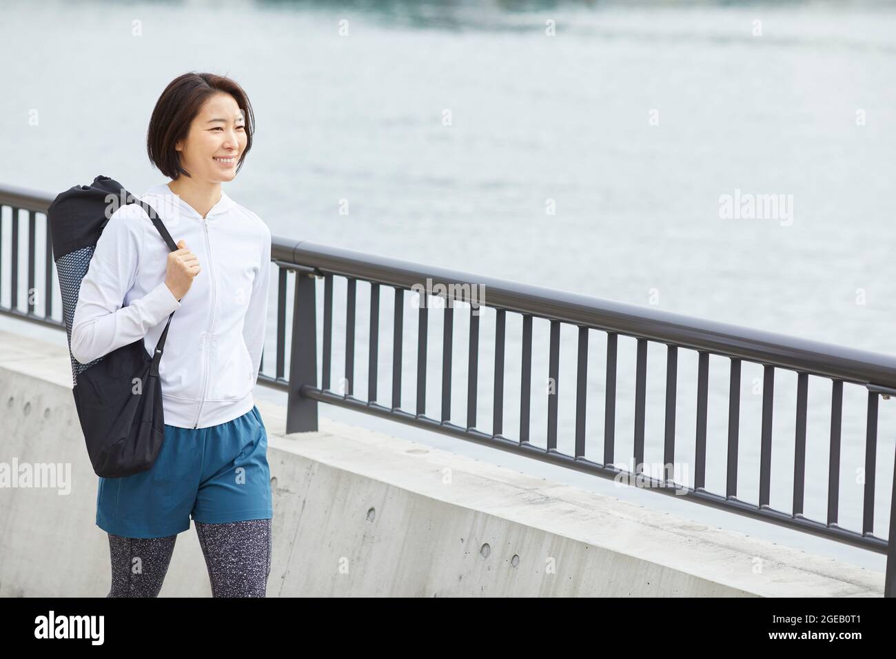 Japanese woman training outside Stock Photo - Alamy