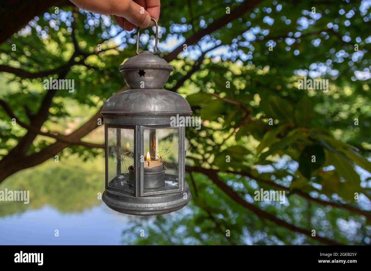 Left hand light hi-res stock photography and images - Alamy