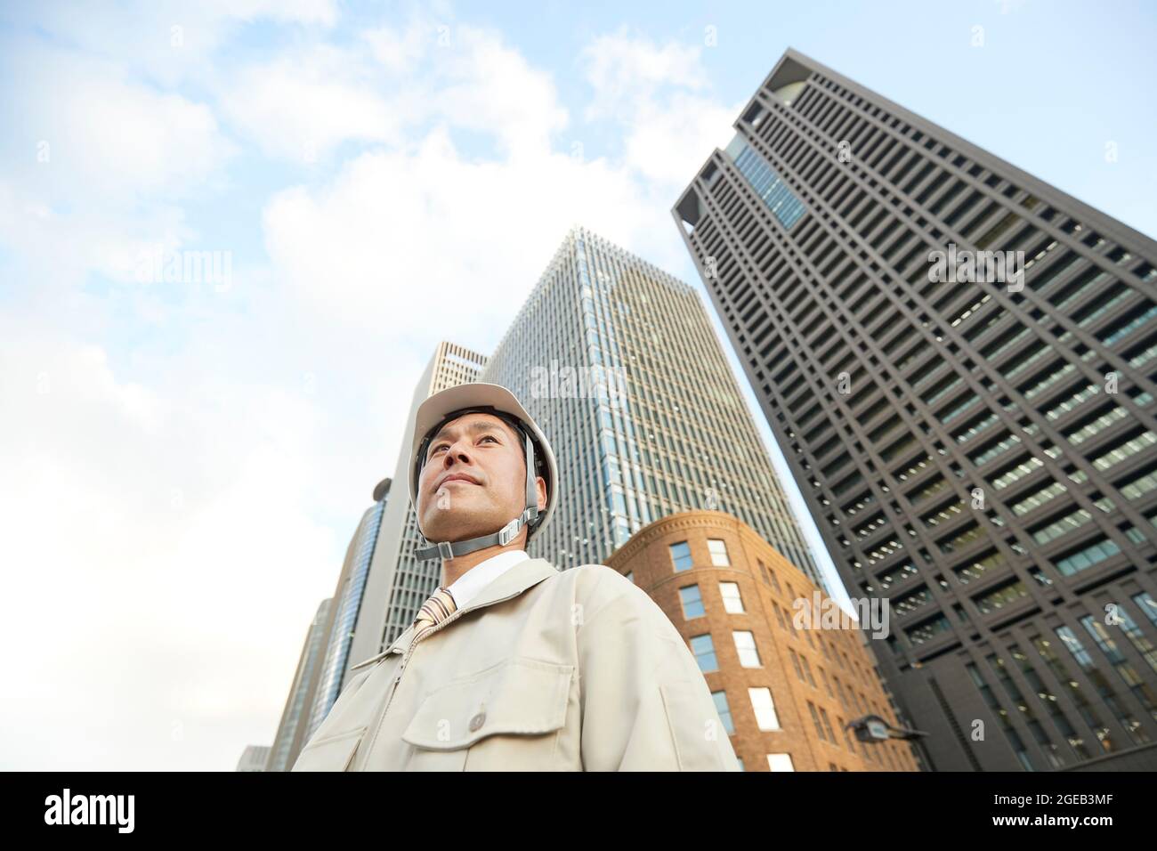 Japanese worker outside Stock Photo - Alamy