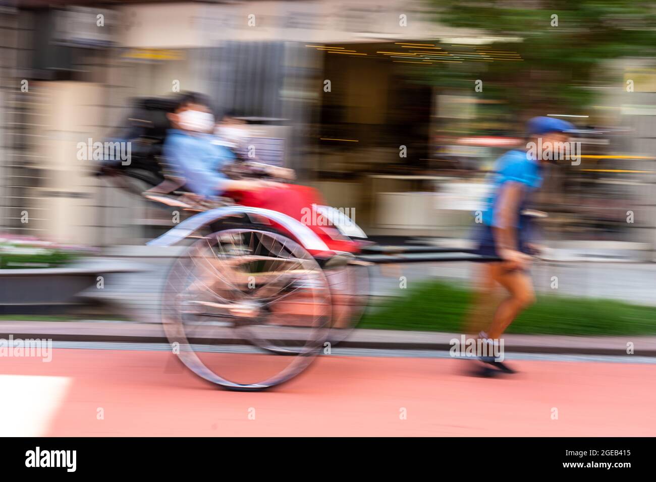 Jinrikisha rickshaw japan travel hi-res stock photography and images ...