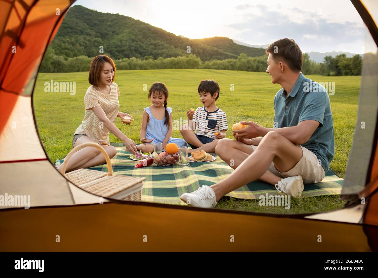 Asian family picnic fruit hi-res stock photography and images - Alamy