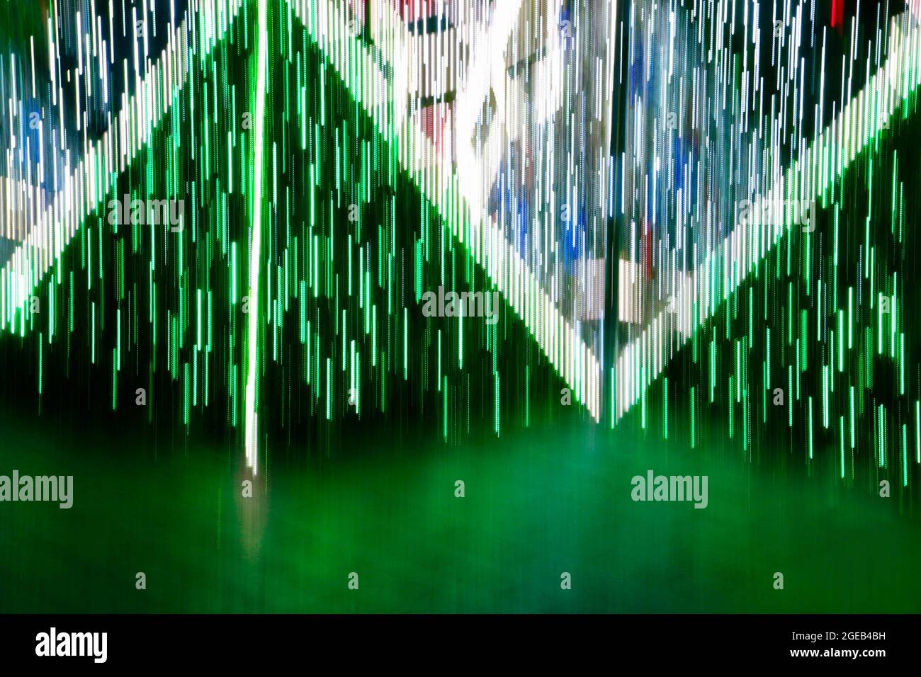 Blurred green and white lines. Graphic resources Stock Photo - Alamy