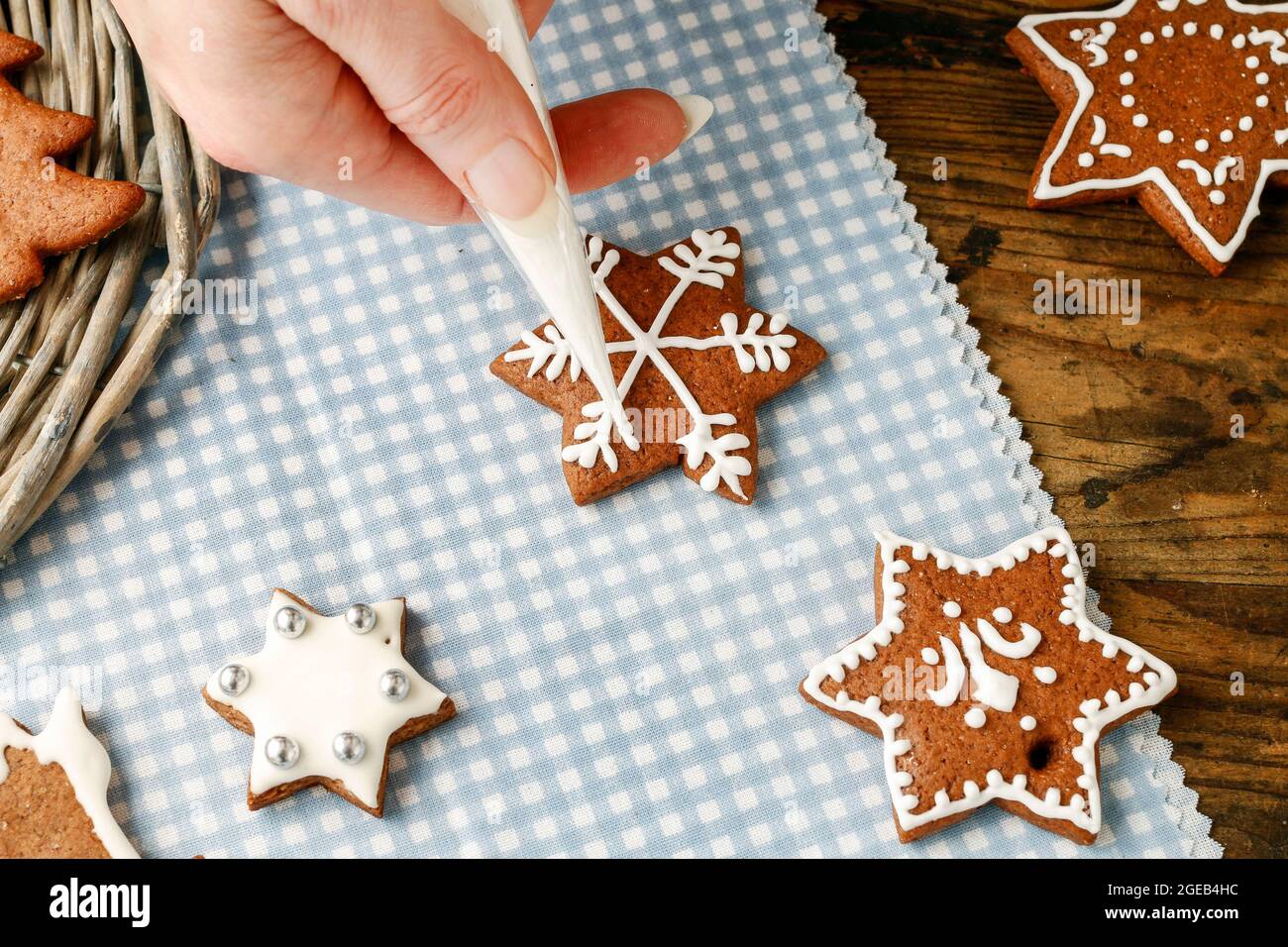 How to make christmas gingerbread cookies, step by step, tutorial Stock ...