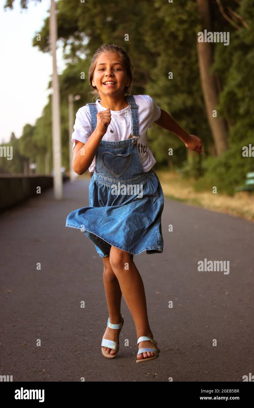 Mestizo girl hi-res stock photography and images - Alamy