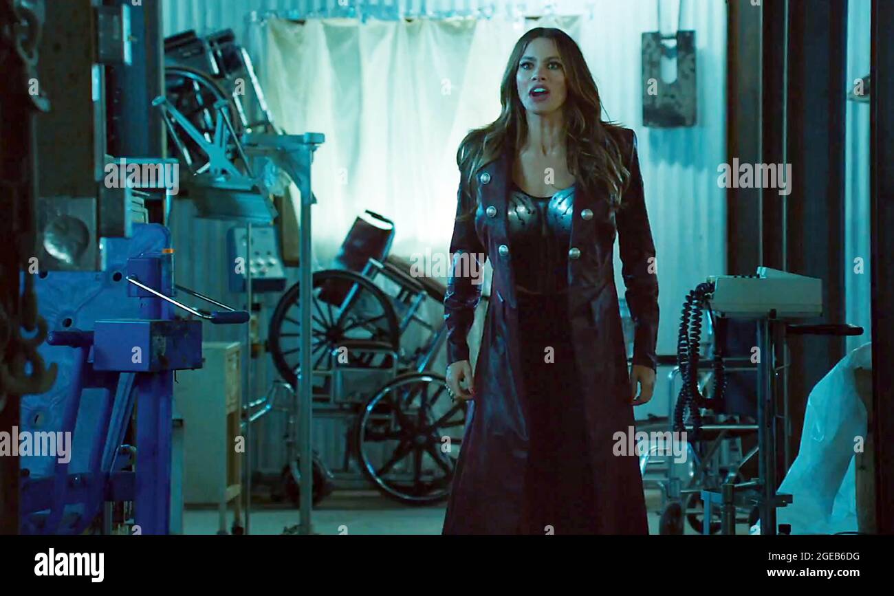 Sofia vergara machete kills hi-res stock photography and images - Alamy