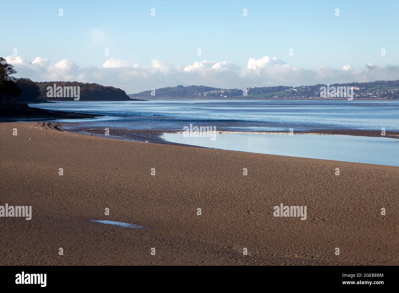 The Arnside Bore, an amazing wave that travels upstream in the Kent ...