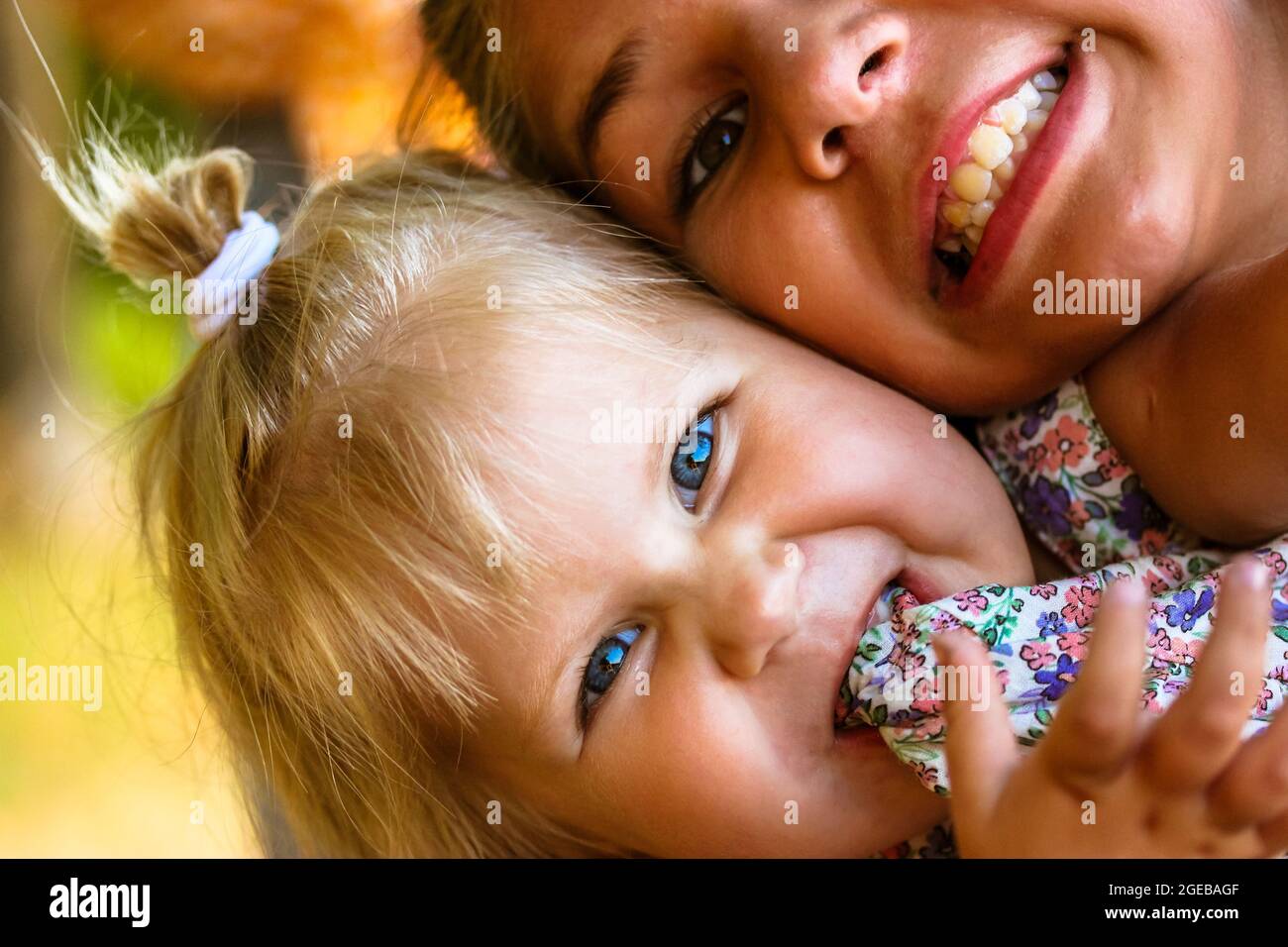 Multicultural kids hi-res stock photography and images - Alamy