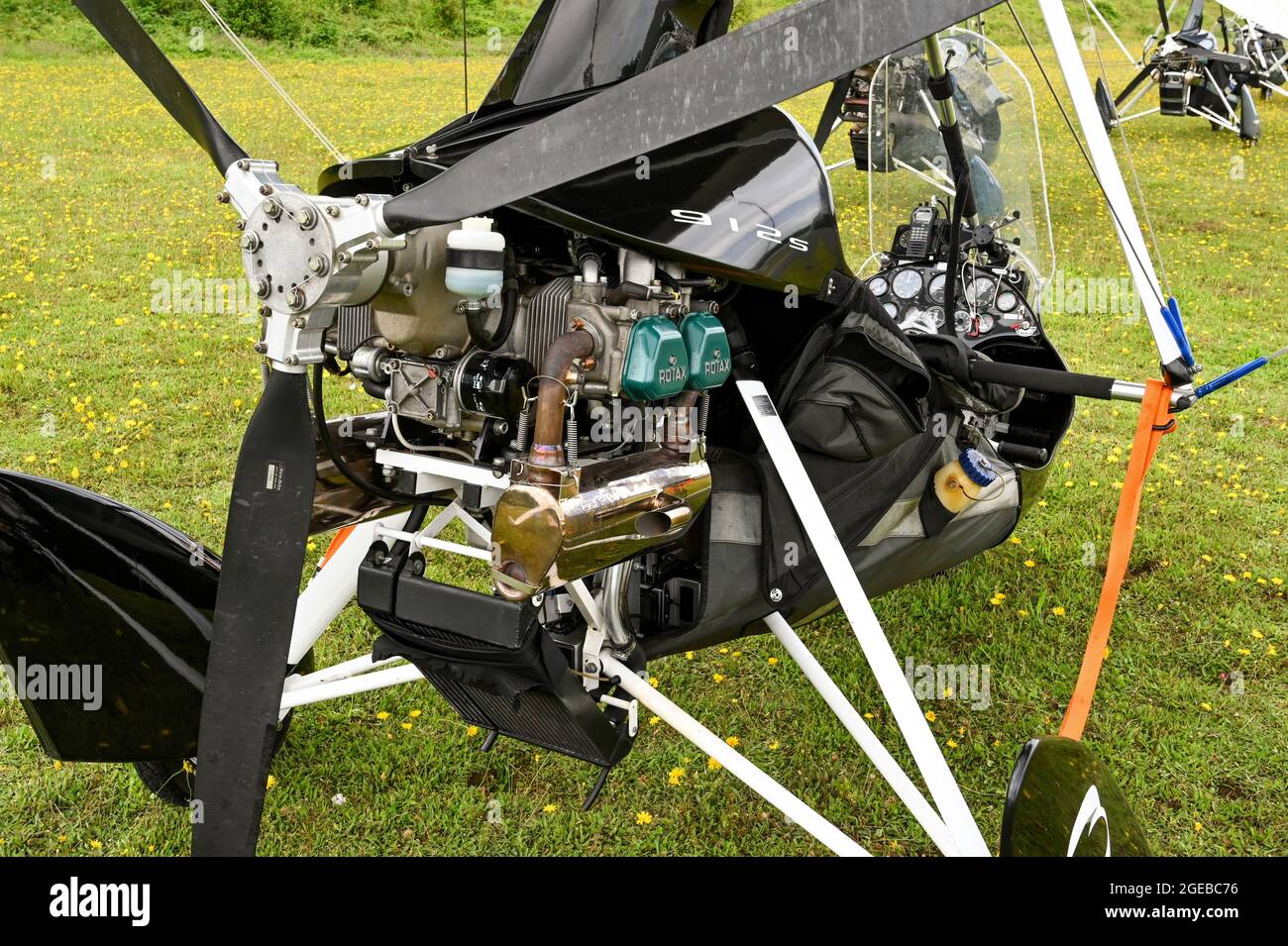 Rotary aircraft engine hi-res stock photography and images - Alamy