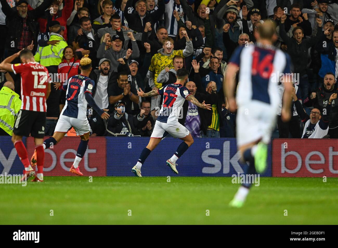 Alex Mowatt #27 of West Bromwich Albion celebrates his goal to make it ...