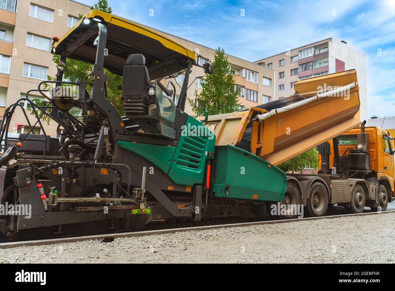 Asphalt equipment hi-res stock photography and images - Alamy