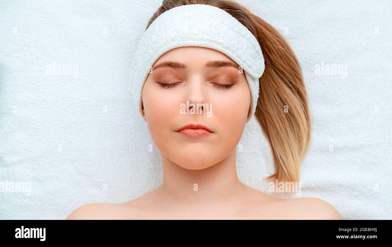 Plastic surgery woman bandage hi-res stock photography and images - Alamy