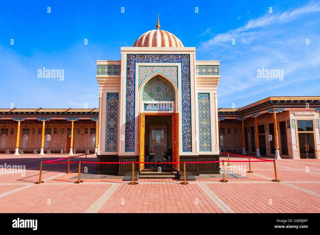 Tomb at the Hazrat Khizr or Hazret Hyzr Mosque and Mausoleum in the ...