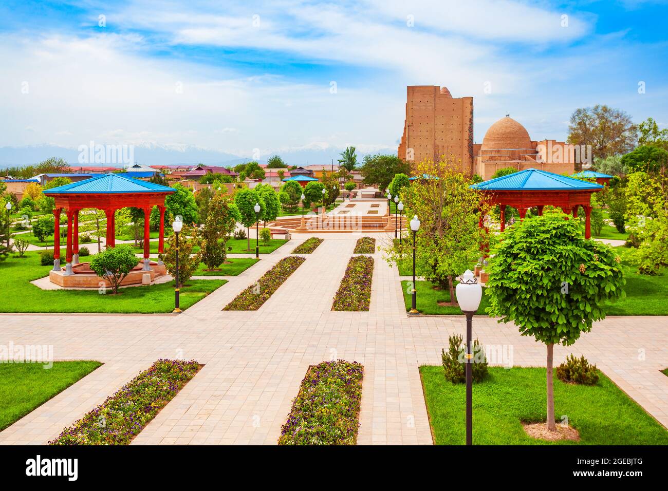 Dorus Saodat or Jahangir Mausoleum at the Ak-Saray or Ak Saray Park in ...