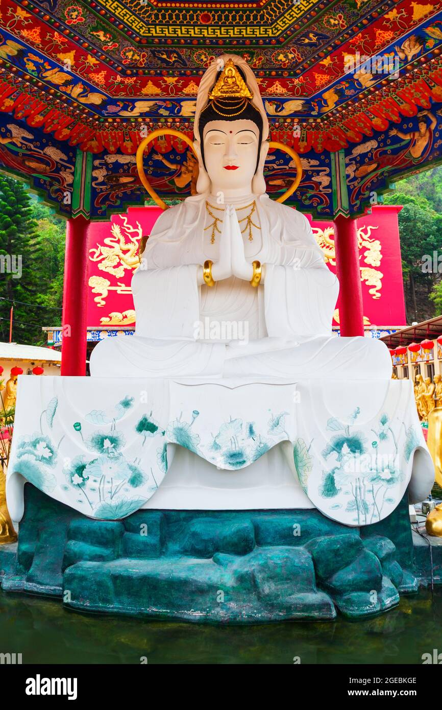 Guanyin pavilion hi-res stock photography and images - Alamy