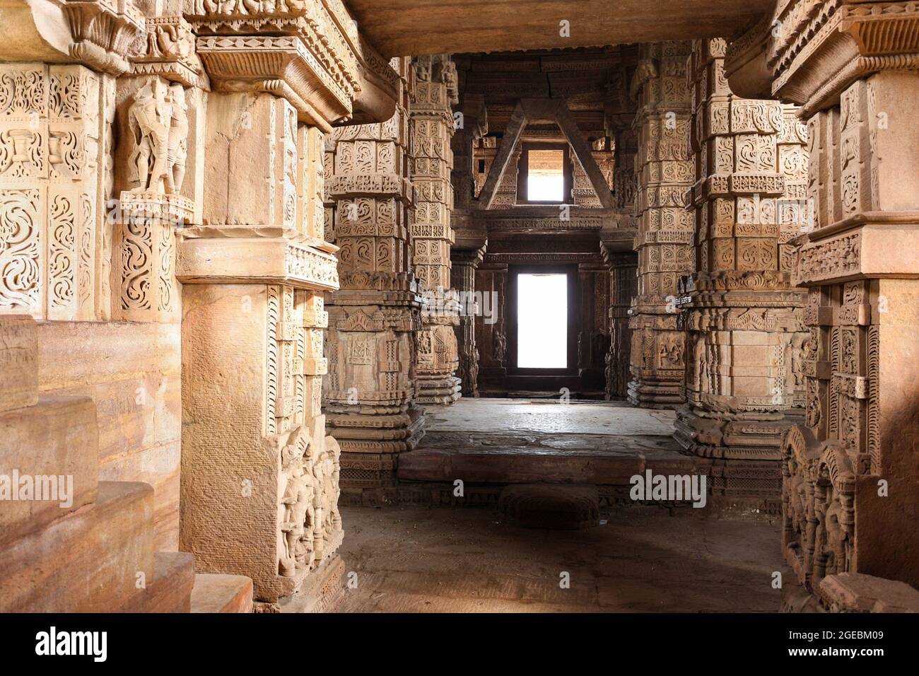 Sas bahu temple hi-res stock photography and images - Alamy