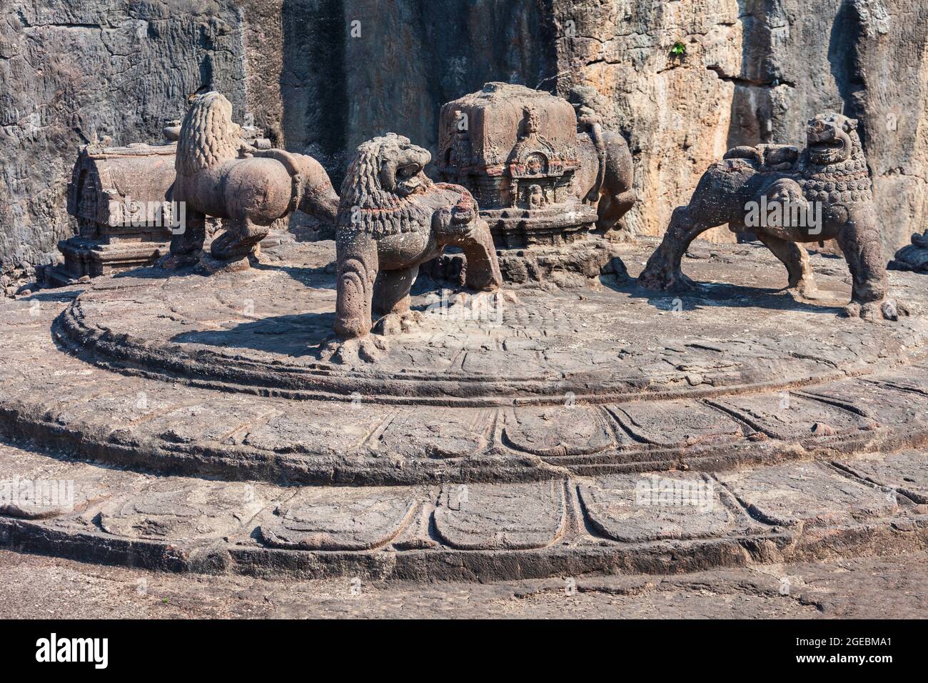 The Kailasa or Kailash Temple is the largest rock cut Hindu temple at ...
