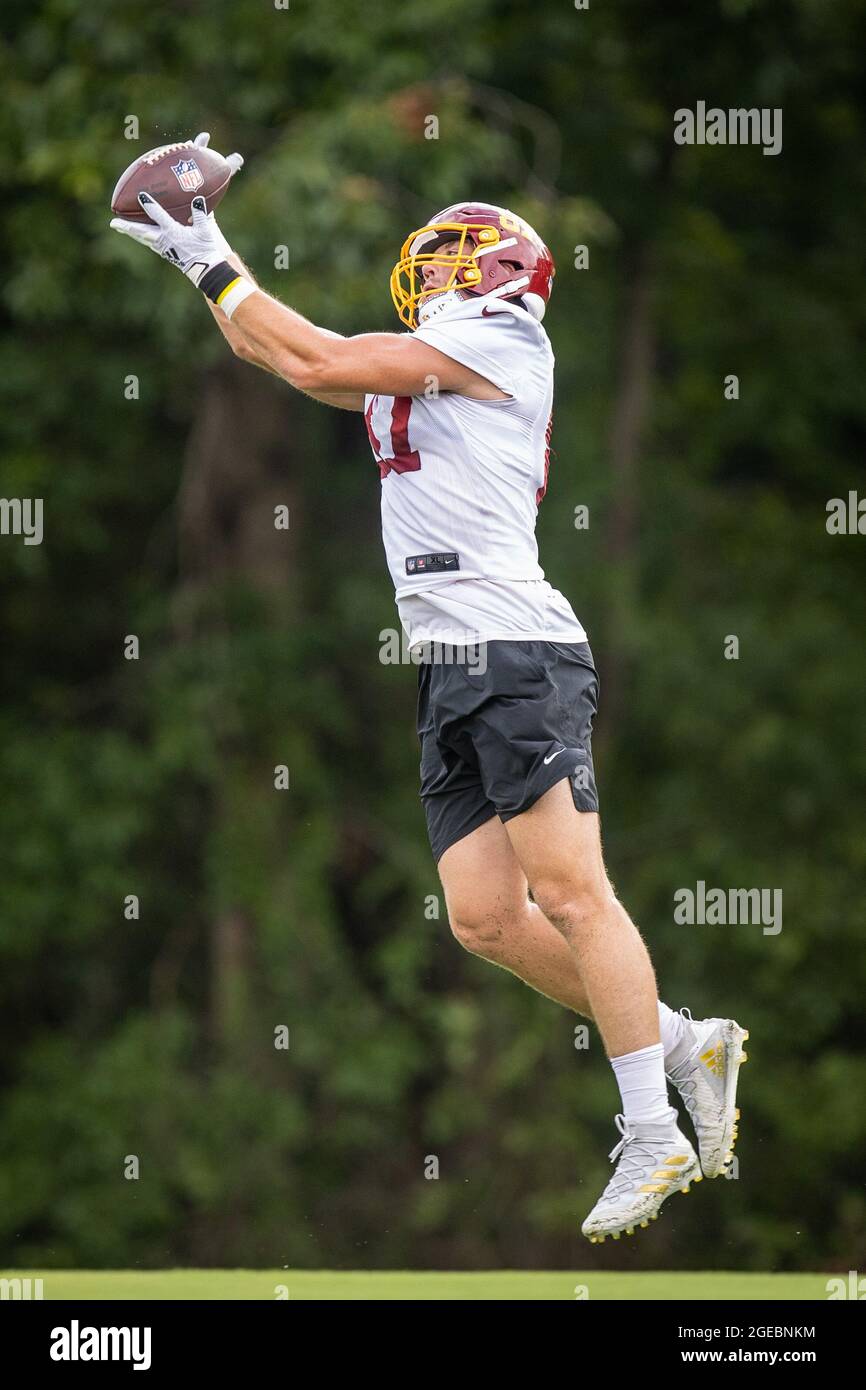 August 18, 2021: Washington Football Team tight end John Bates (87 ...