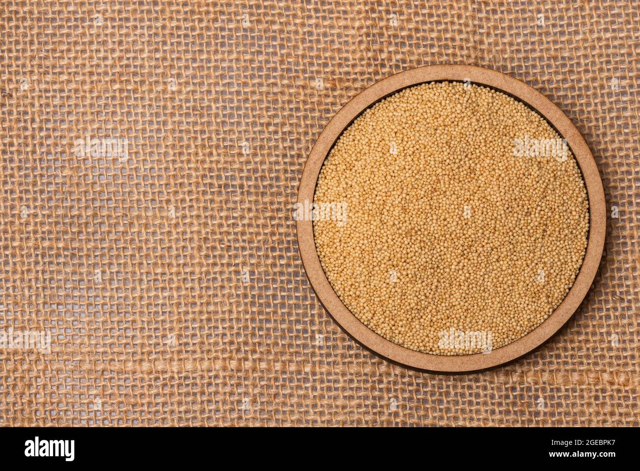 Popping dry seeds hi-res stock photography and images - Alamy