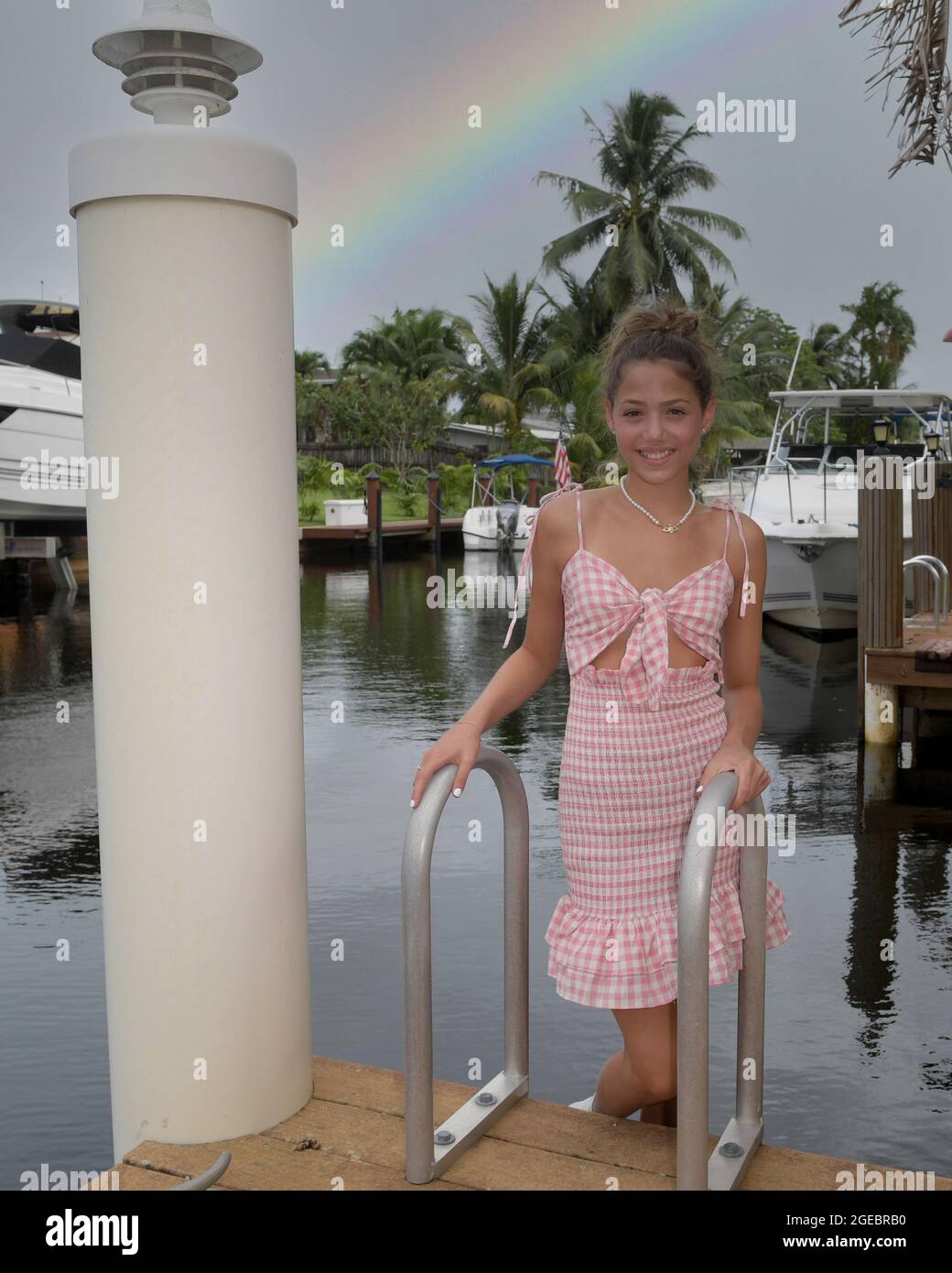 Teen model addison lobozzo photoshoot hi-res stock photography and ...