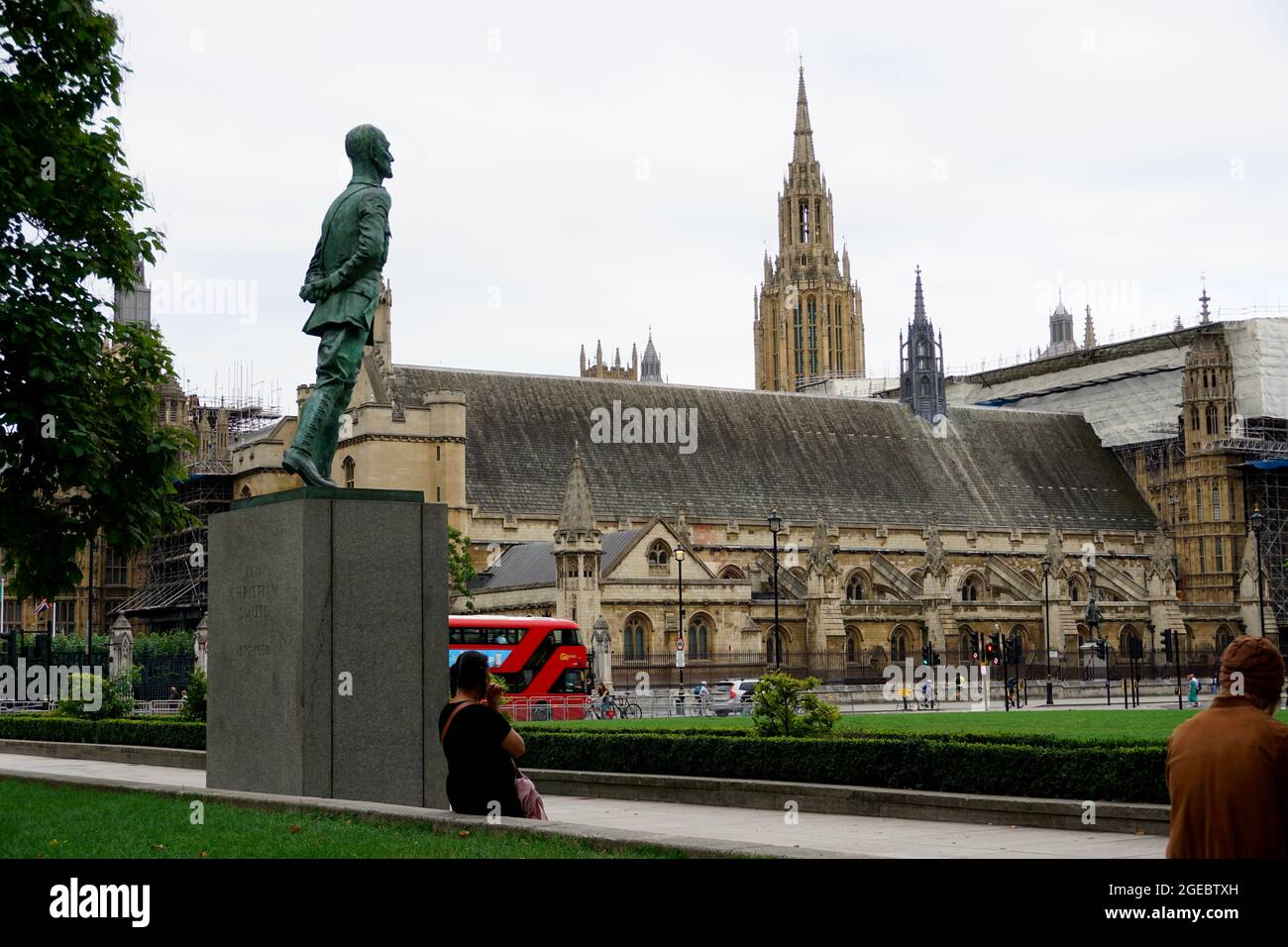 Ian Christian Smuts statue at Parliament Square, London, United kingdom ...