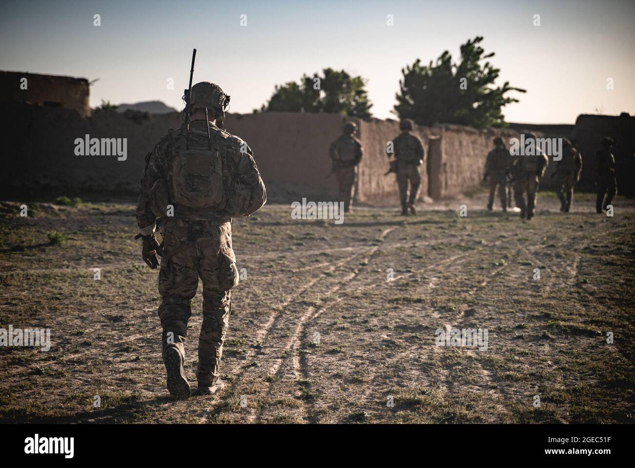 U.S. special operations service members conduct combat operations in ...