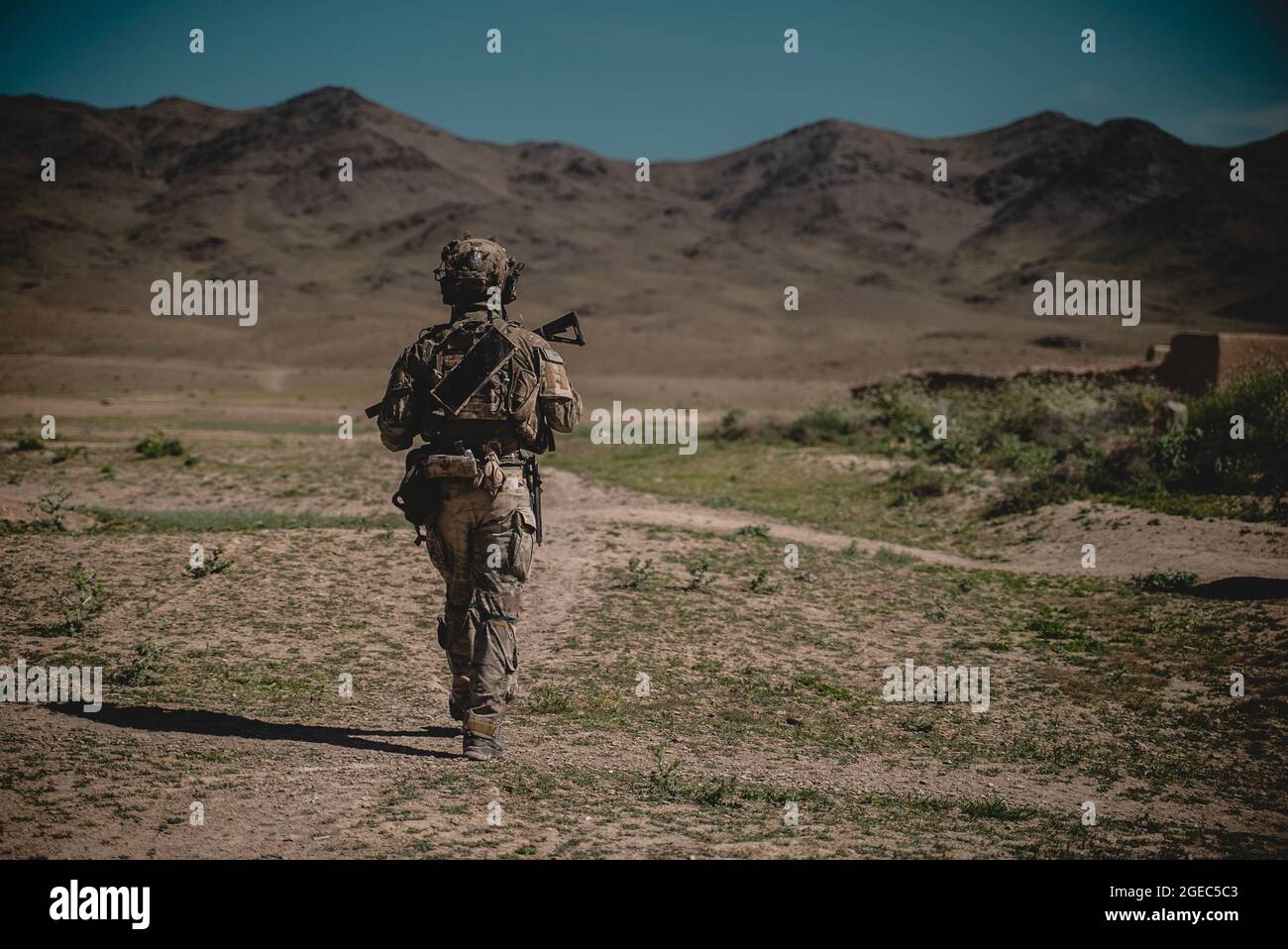 U.S. special operations service members conduct combat operations in ...
