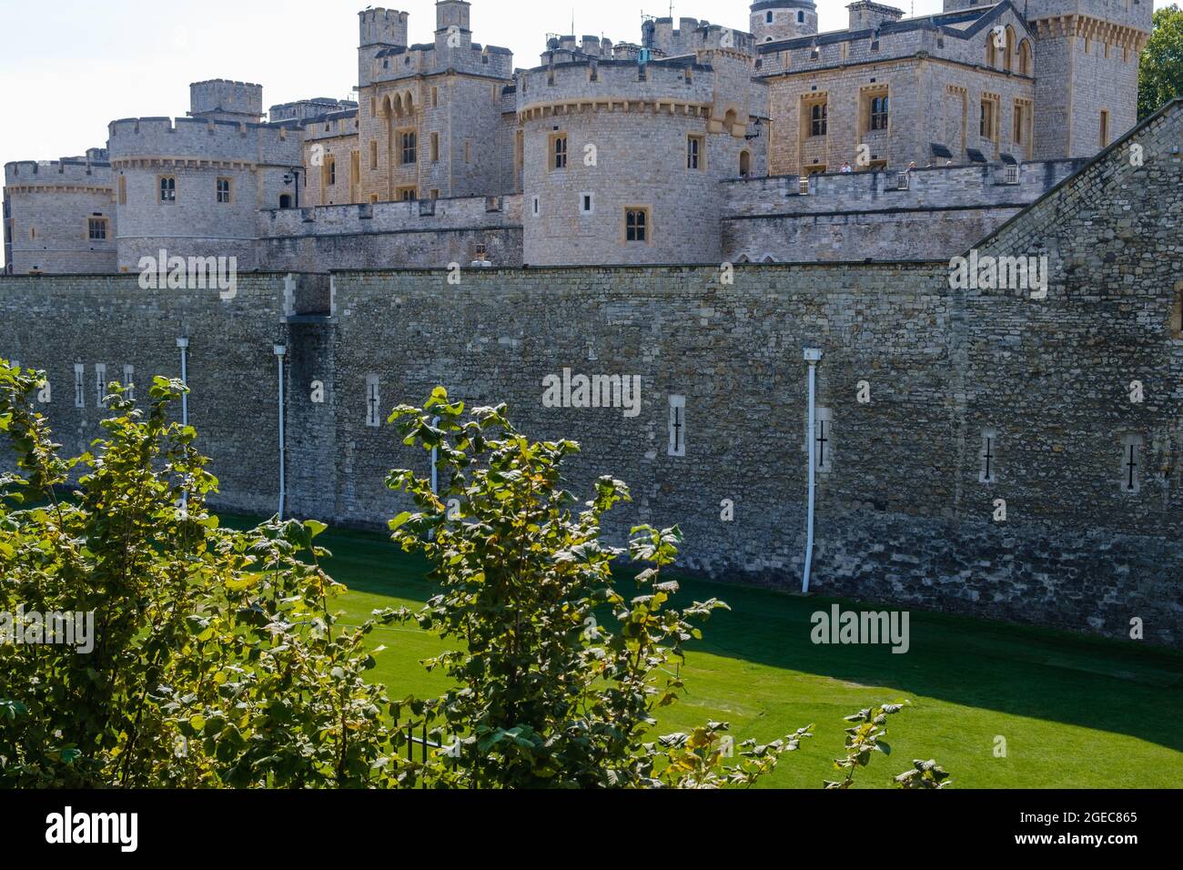 Cylindrical tower hi-res stock photography and images - Alamy