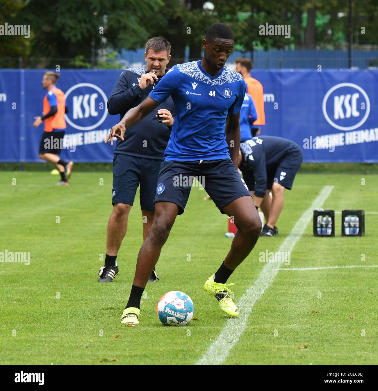 KSC karlsruher SC training with testing Godfried Bitok Stephen Felix ...