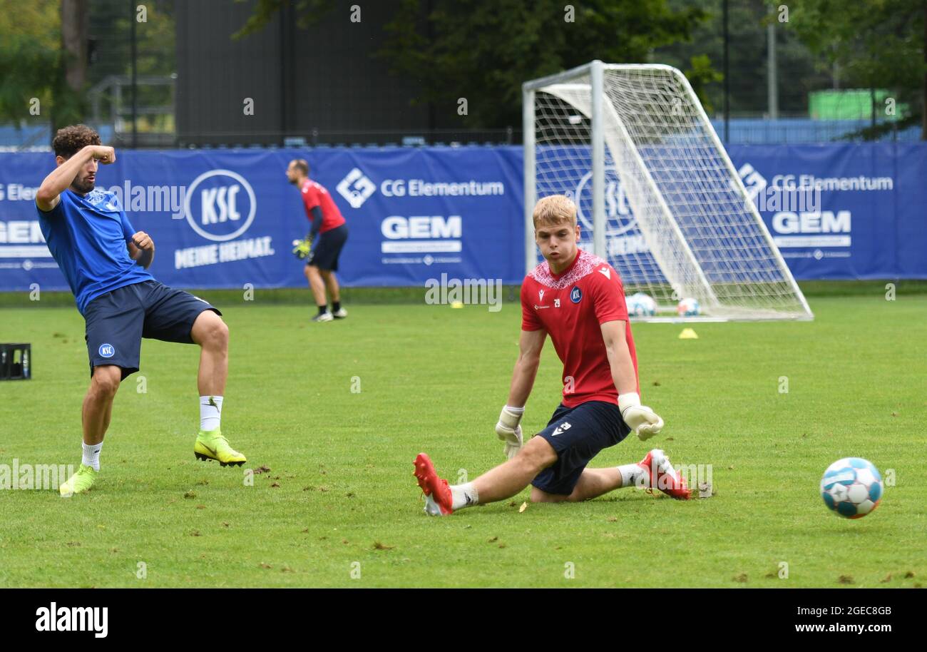 KSC karlsruher SC training with testing Godfried Bitok Stephen Felix ...