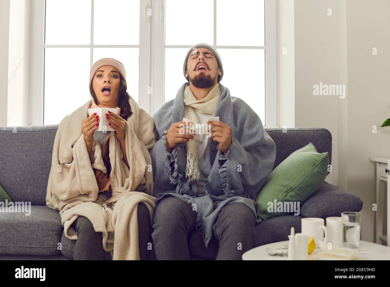Two sick people flu hi-res stock photography and images - Alamy