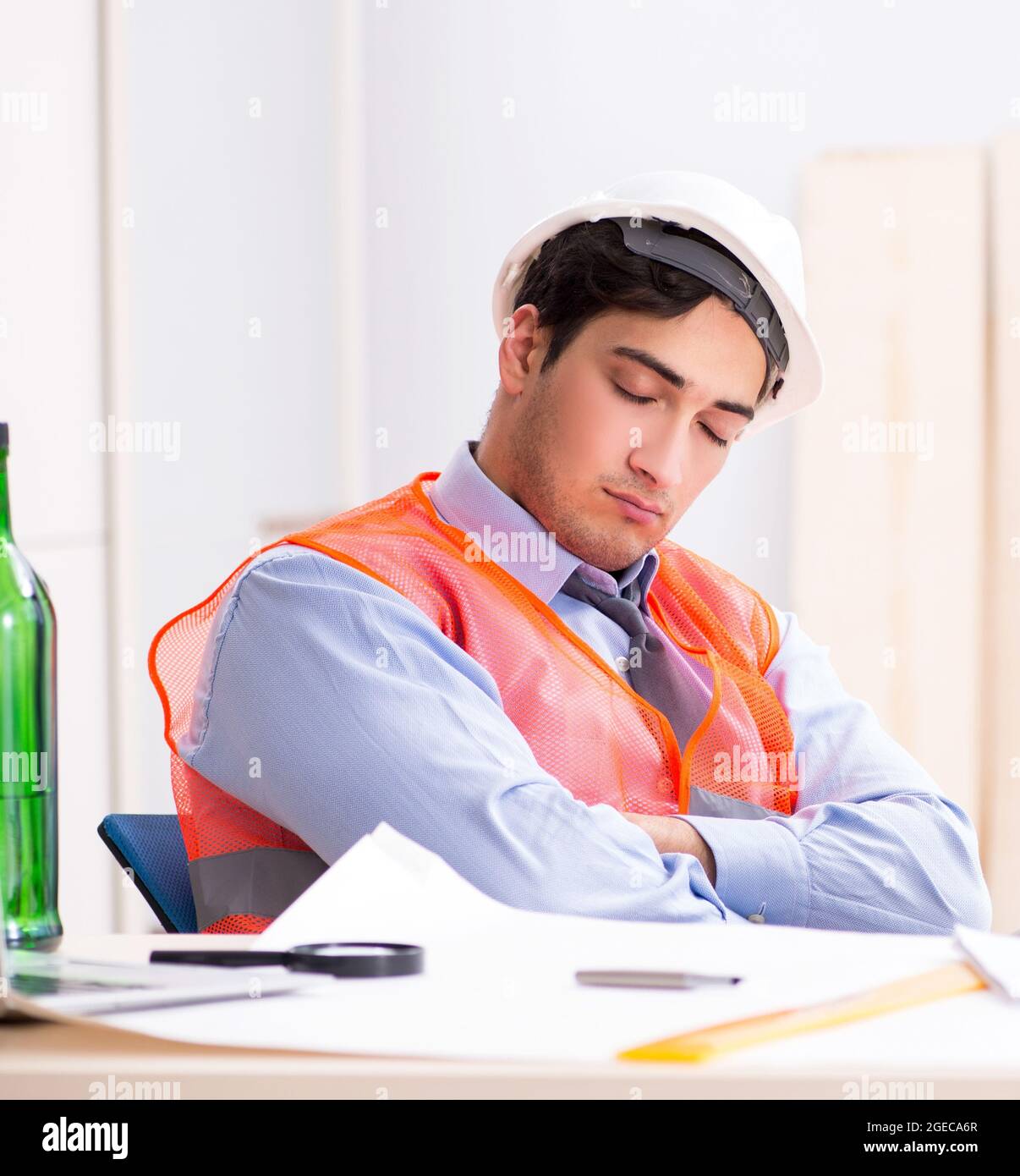 Mechanic sleeping hi-res stock photography and images - Alamy