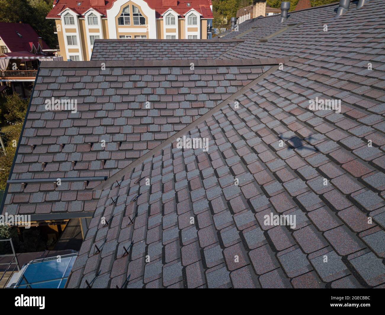 Shingles texture - close up view of asphalt roofing shingles Stock ...