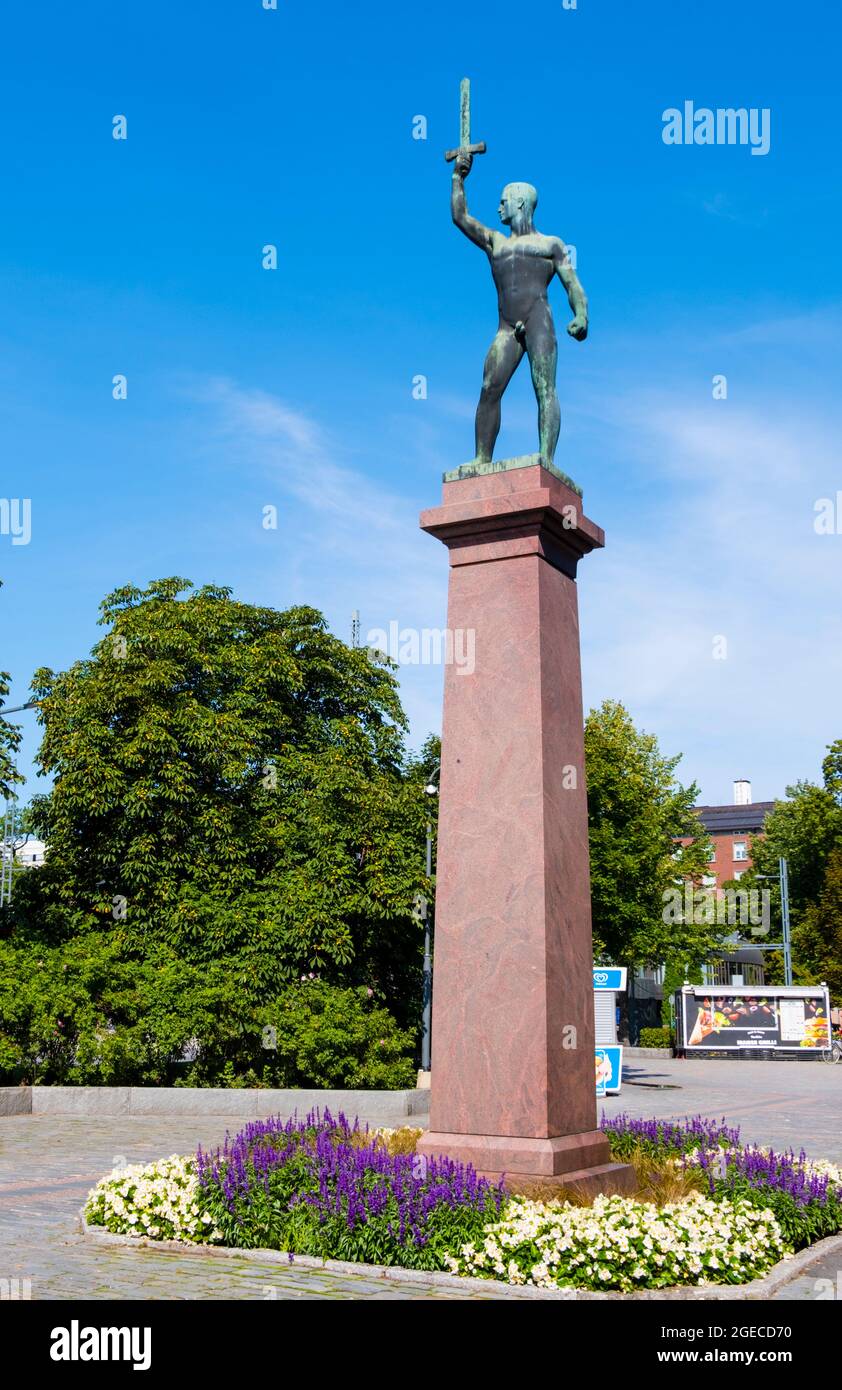 Finnish statue of liberty hi-res stock photography and images - Alamy