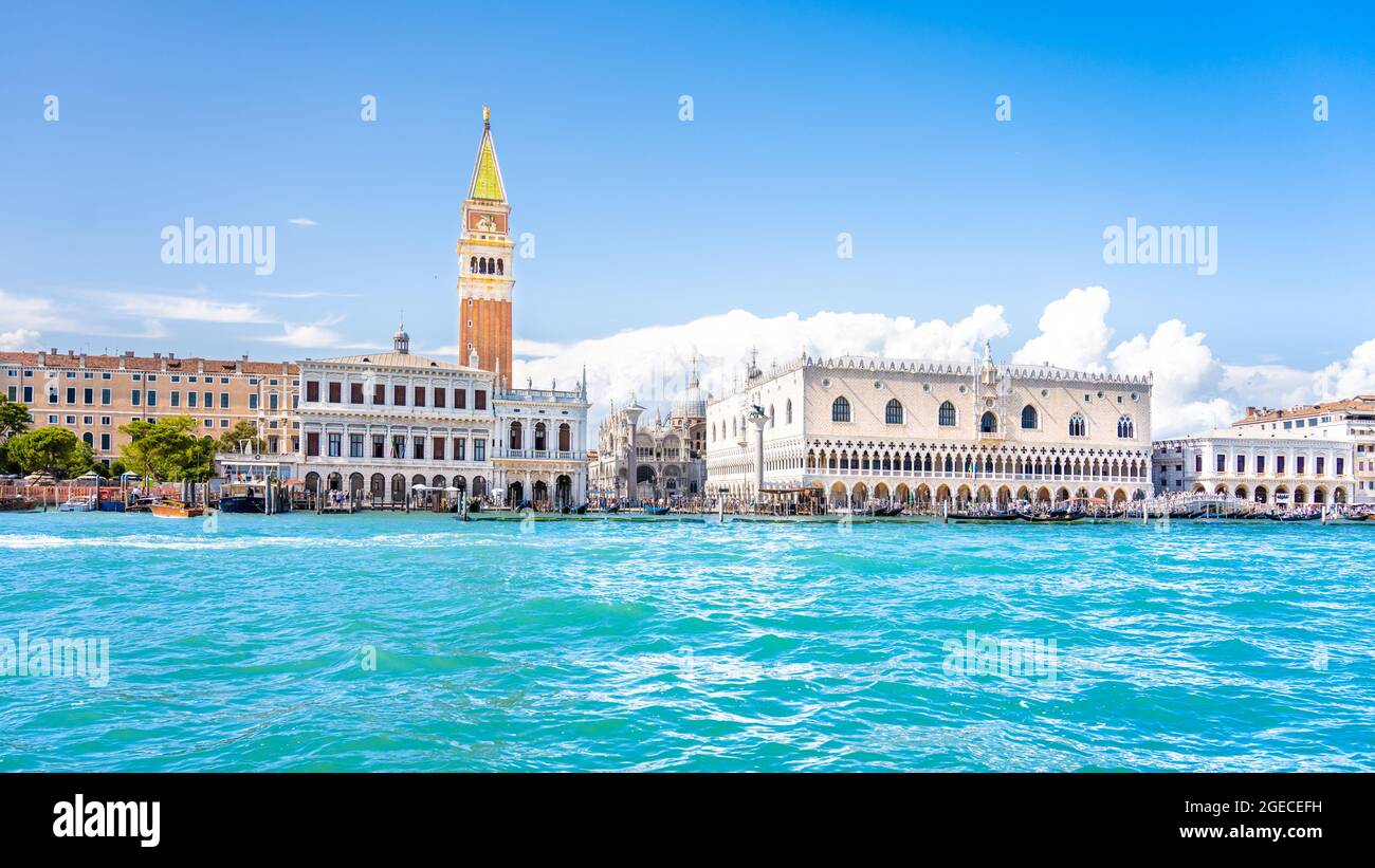 Venice historical center waterfront. Landmarks around St Mark Square ...