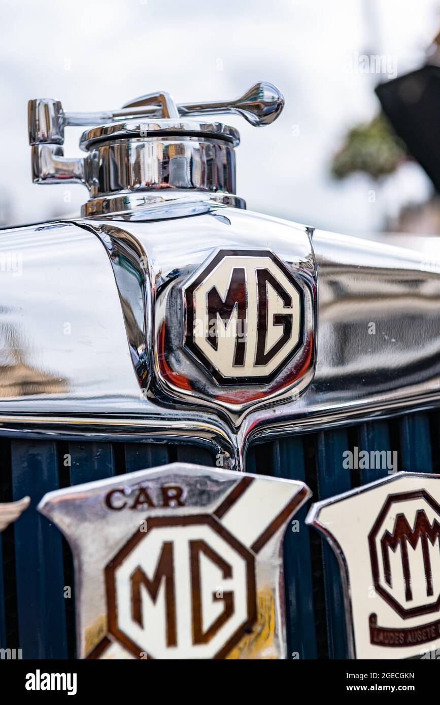 Mg badge hi-res stock photography and images - Alamy