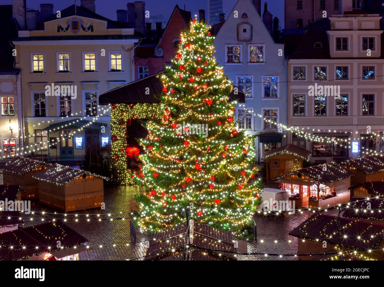 Stones christmas tree hi-res stock photography and images - Alamy