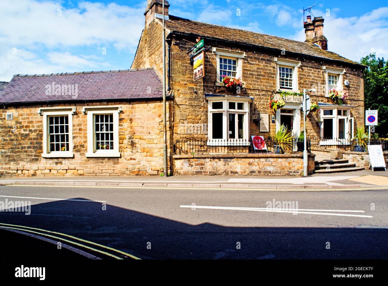 The Castle Inn, Bakewell, Derbyshire, England Stock Photo - Alamy