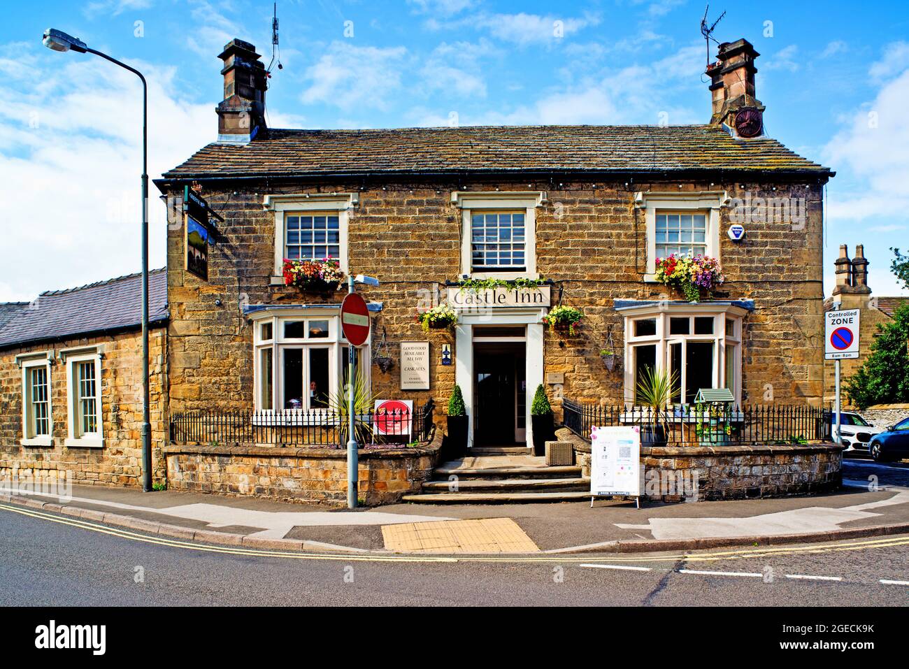 Bakewell castle hi-res stock photography and images - Alamy