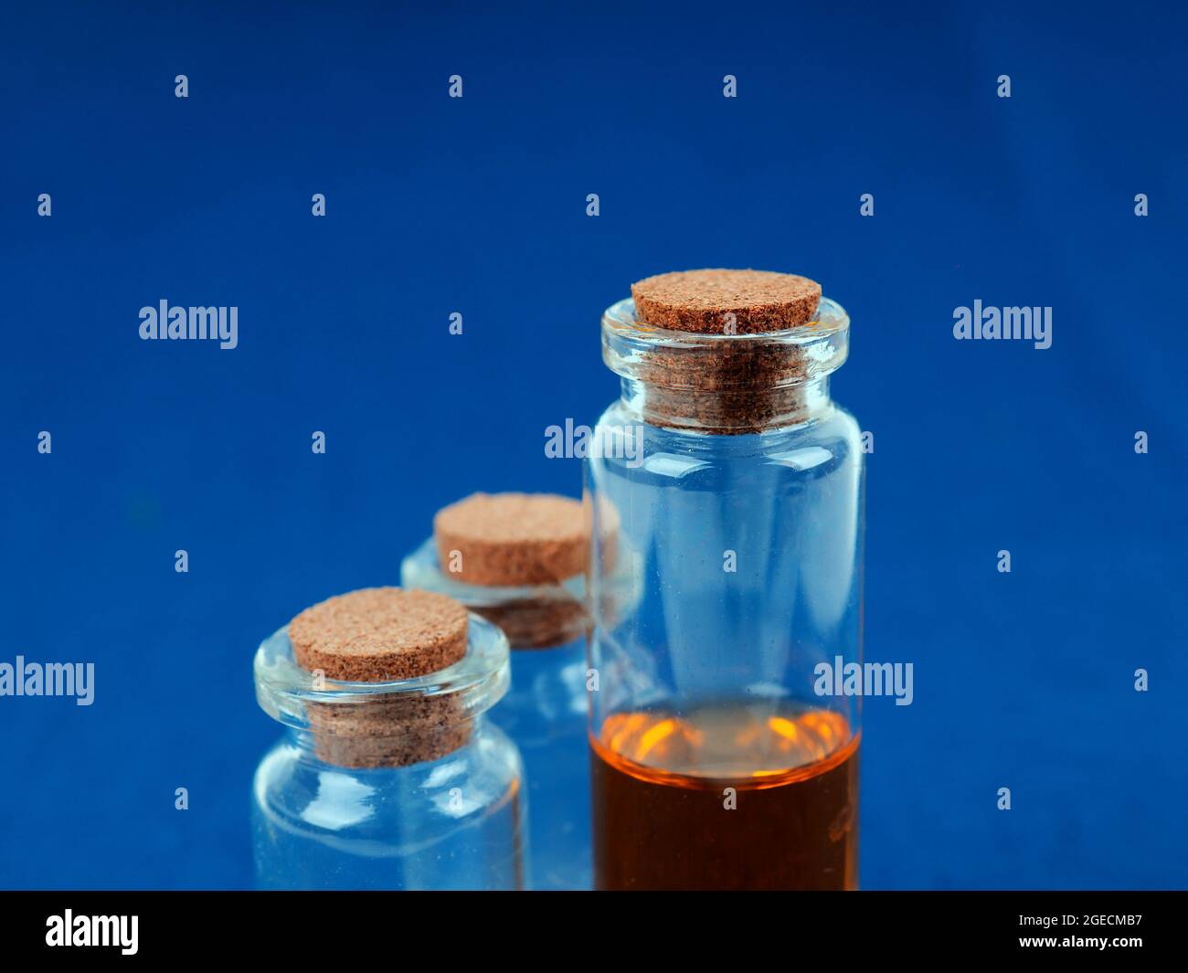 Empty laboratory test tube cork hi-res stock photography and images - Alamy