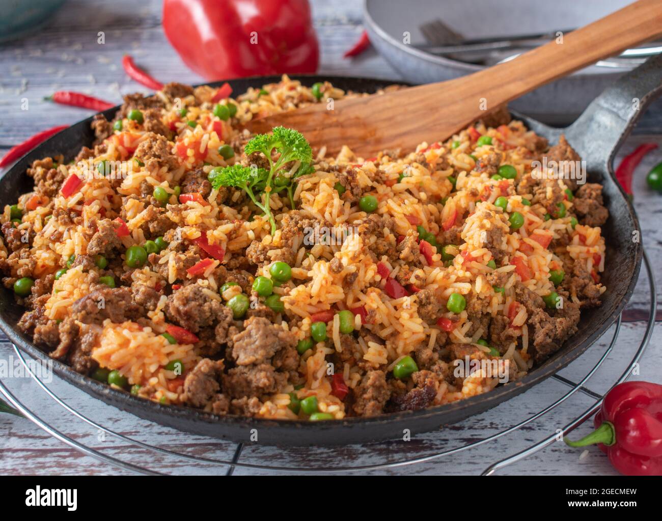 Ground meat dish hi-res stock photography and images - Alamy
